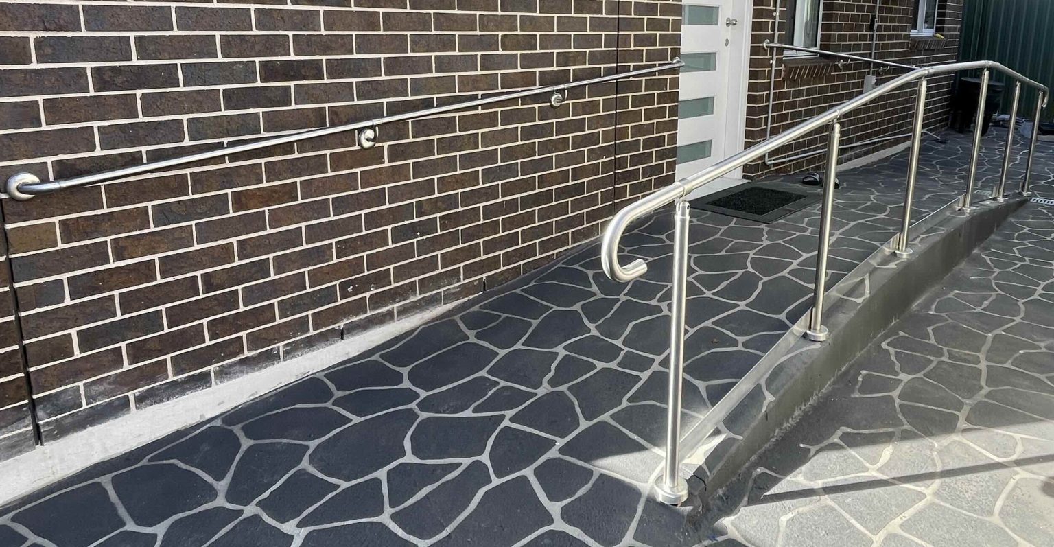 Hand Rails – HenryCare